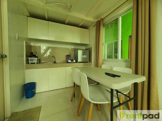 Cozy Cavite Loft Apartment with Balcony #73f1ba1f71