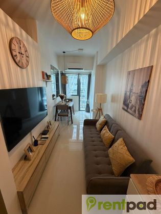 Fully Furnished 1 Bedroom Unit at Fame Residences for Rent #26abd10d27