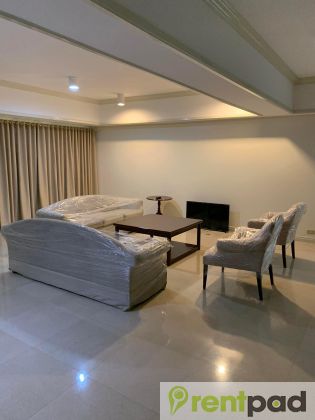 FOR RENT: Splendido Gardens Salcedo - 3 Bedroom Unit, Semi-Furnis ...