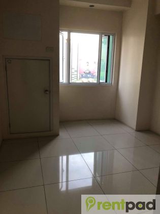 For Rent Studio at University Tower 4 near UST P Noval Exit #ca8ffd3b20