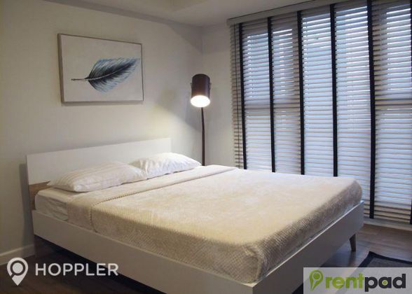 Studio Condo for Rent at One Maridien Tower BGC Taguig #8523e6bb55