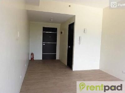 Great location Unfurnished Studio Unit Vinia Edsa Quezon City #5bf05a6035