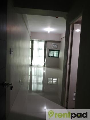 Studio in Symphony Towers Timog QC #6dbe66e837