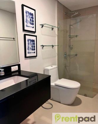 For Rent 1BR Kroma Tower beside Ayala Ave Makati CBD #55a446cf49