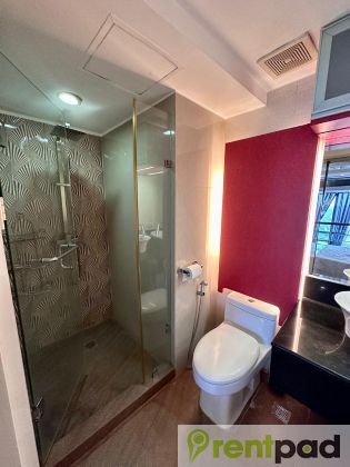 For Rent Lease Bellagio 3 Loft Condo in Bgc Taguig #3256d97137
