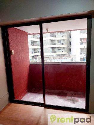 Valero Plaza studio with balcony #64162a9e98