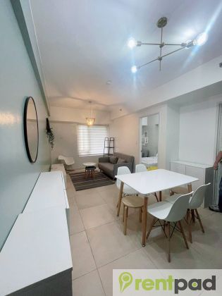 Newly Furnished 1 Bedroom Corner Unit at Avida Towers Centera in # ...