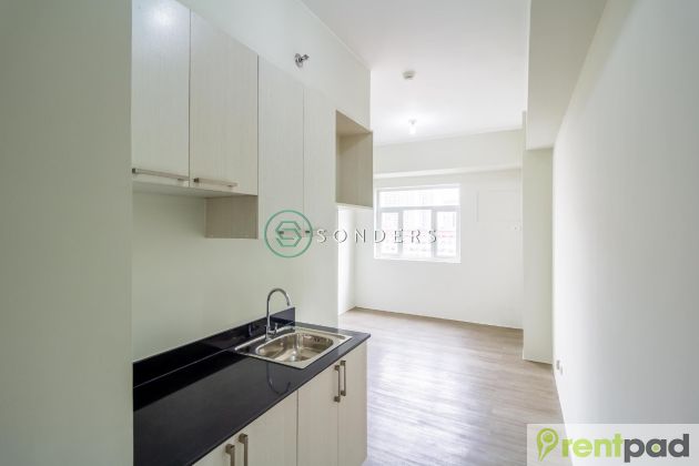 Unfurnished Studio across PGH for Rent in Vista GL Taft #4f8f444f54