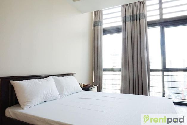 FOR RENT: PASEO HEIGHTS 2BR In Salcedo Village Makati CBD Penthou # ...