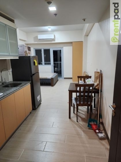 11th Flr Fully Furnished 1 Bedroom Unit with Nice View in Makati # ...