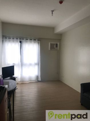 Semi Furnished Studio Unit at Vinia near North Edsa Ave MRT #cccd49dd6