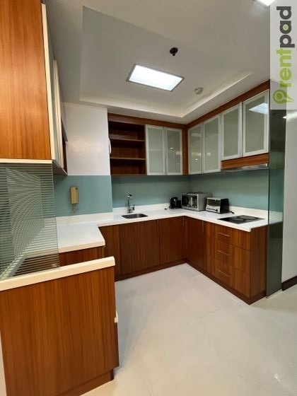 2 Bedrooms in Seibu Tower Bonifacio Global City #bb09a1884