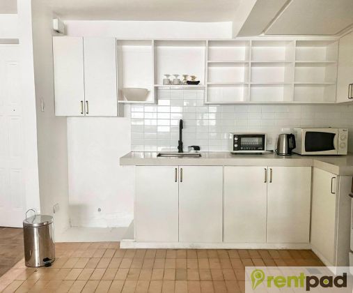 3 Bedroom for Rent at Valero Plaza Salcedo Village #e89068c658