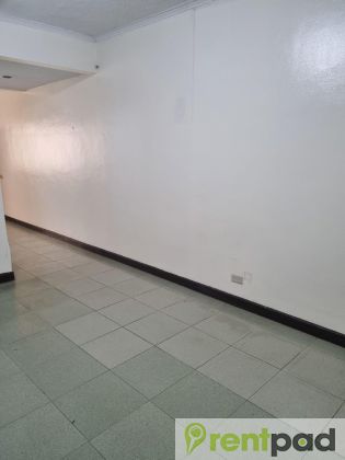 Semi Furnished Studio Unit at EGI Taft Tower for Rent #585717f611