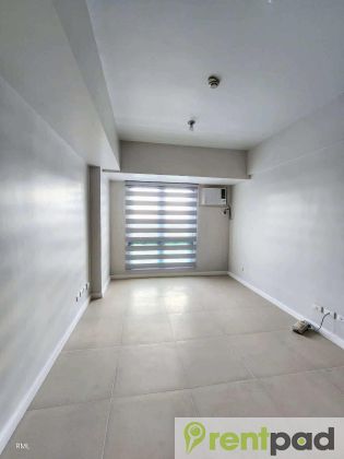Fully Furnished Studio Unit at Viento at Cerca for Rent #afb0bd8755