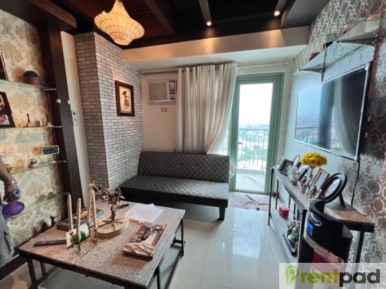 Fully Furnished 1 Bedroom Unit at Magnolia Place Condominium #af0d784c46