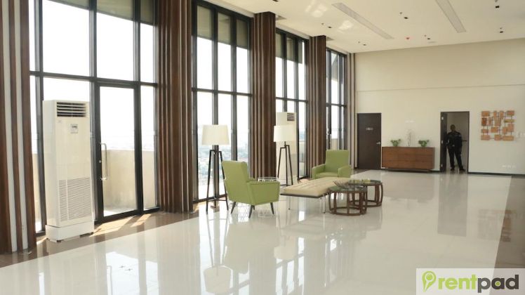 Studio Unit in Vinia Residences near North EDSA MRT Station #9a0093fb1