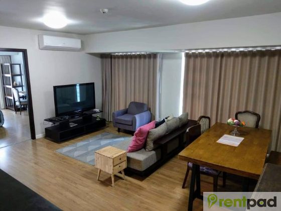 2 Bedroom Unit with Parking at Kroma Tower Makati #743bb27e37