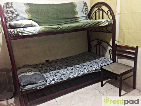UP Bliss 2 Bedroom Unit in Gated Wing Diliman Quezon City #9270dcf788