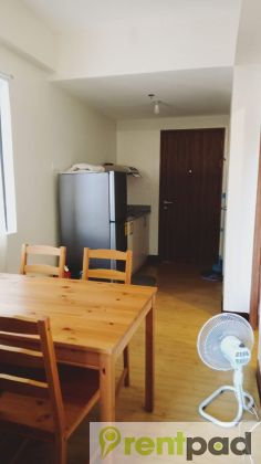 Semi-Furnished 2 Bedroom in Spring Residences beside SM Bicutan #b0c4da4786
