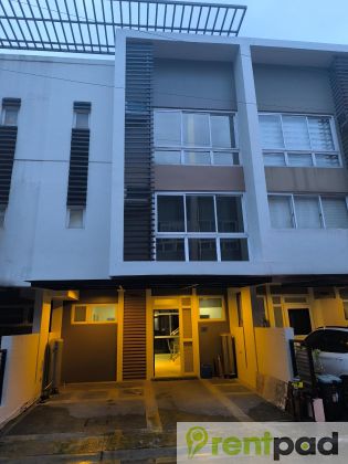 3BR Furnished Townhouse for Rent at 68 Roces Quezon City #64e8e98261