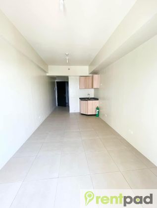 Semi Furnished Studio Unit for Rent at Avida Towers Cloverleaf #d8b9cfb965