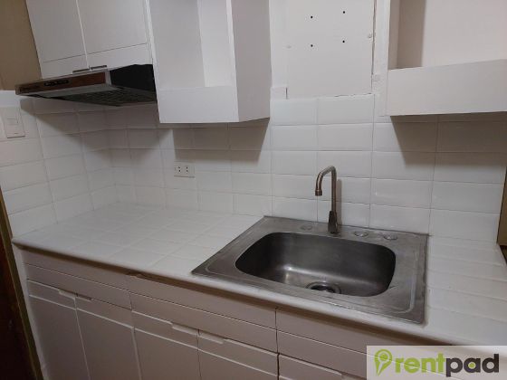 Valero Plaza studio with balcony #64162a9e98