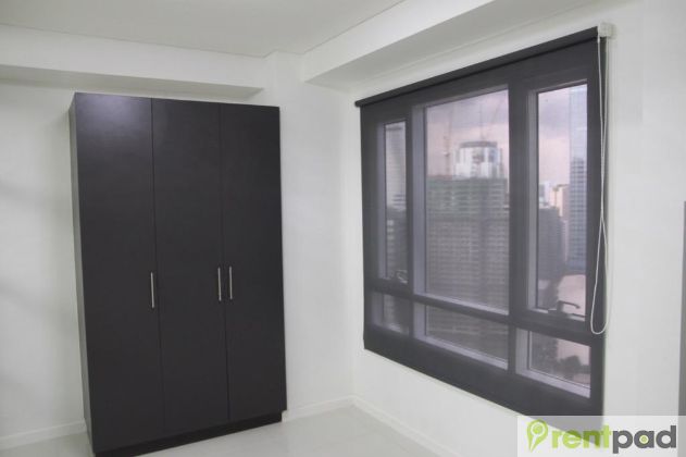 1 Bedroom Unit for Rent at Senta Tower Makati near Greenbelt #5515907f29