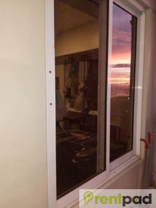 Fully Furnished 1 Bedroom Unit at La Verti Residences for Rent #dedfe21036