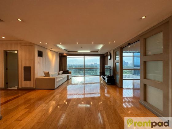 Pacific Plaza Tower BGC 3 Bedroom Semi Furnished #d2b8992380